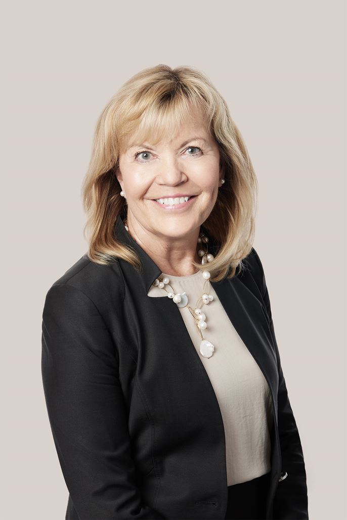Christine Elliott | Health Counsel in Toronto | People | Fasken